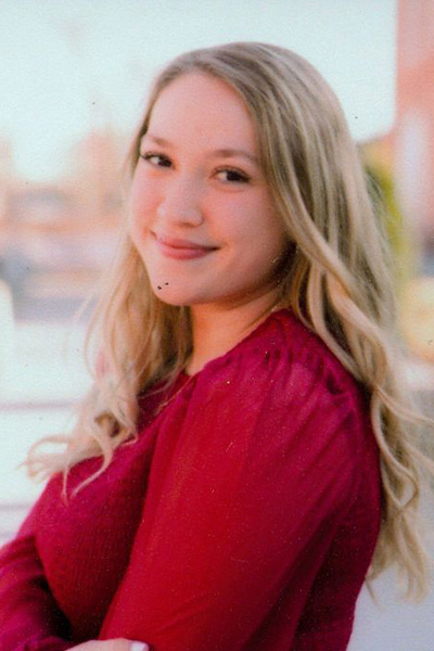 Kate Kaiser's Instagram, Twitter & Facebook on IDCrawl