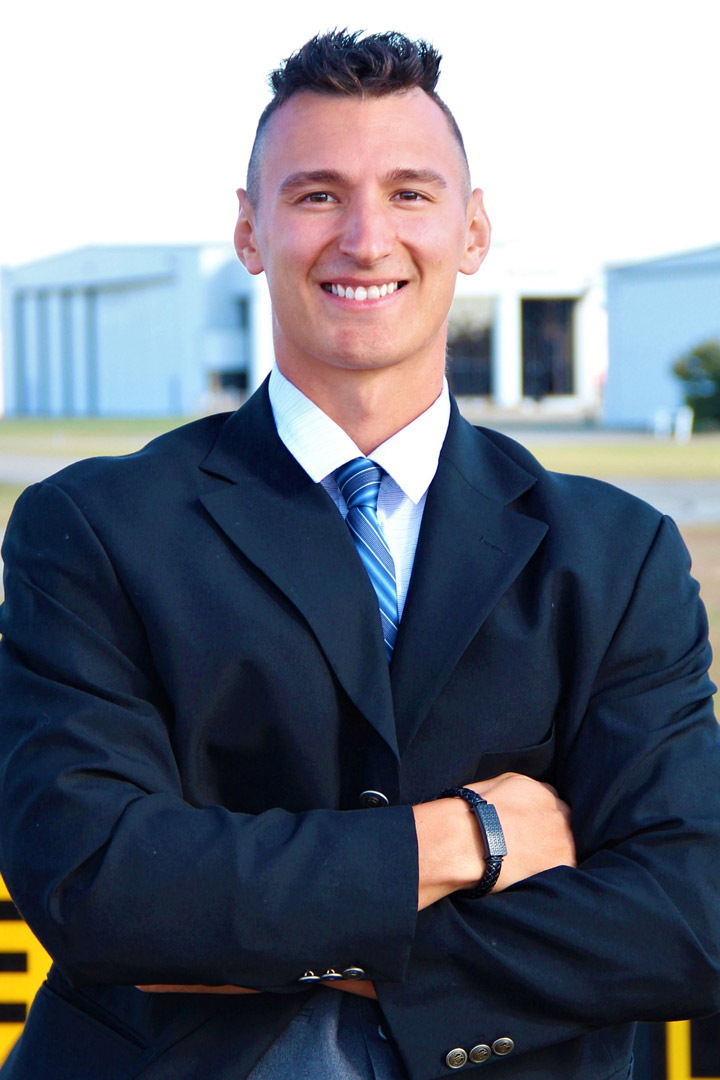 Flying high: Dream career launched from Huntingburg Airport - Dubois ...