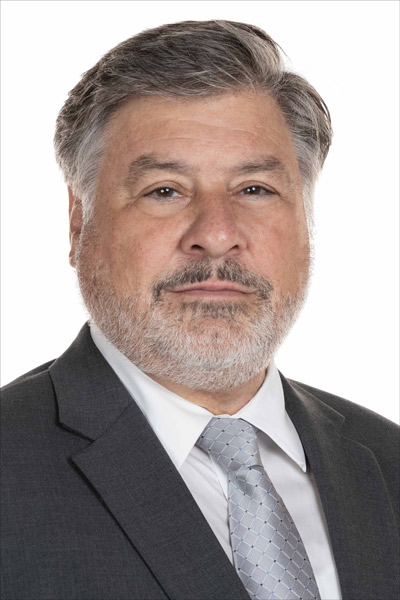 Shinabarger named chairman of the Indiana Bankers Association 2023 ...