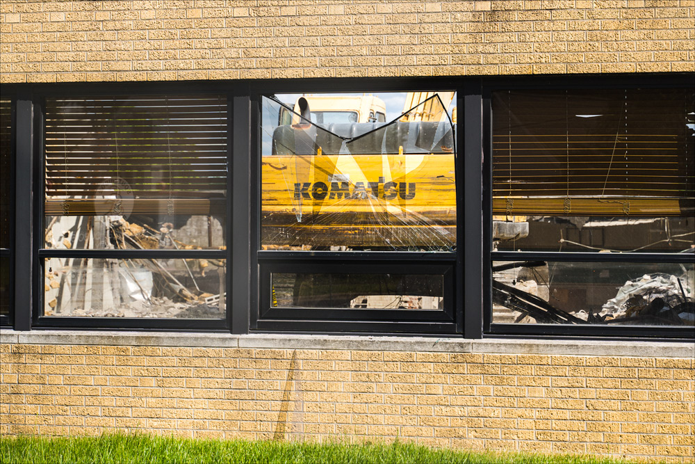 Maple Park Elementary School coming down - Dubois County Free Press, Inc.