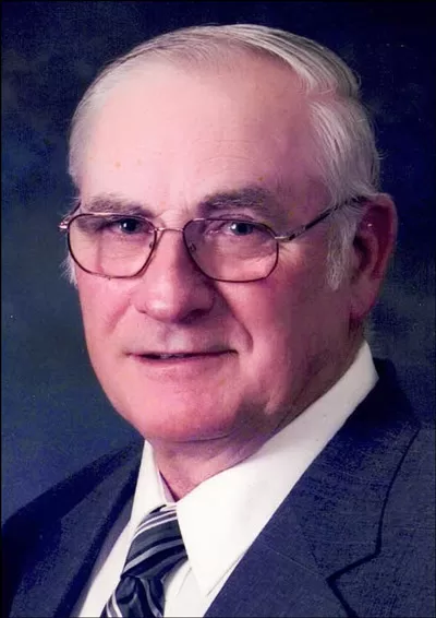 Oscar Mullis, 82, Siberia - Dubois County Free Press, Inc.